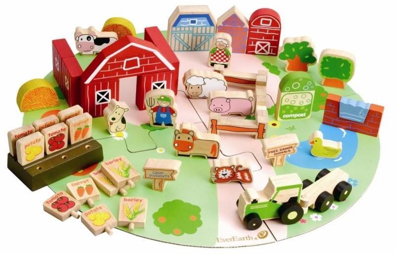 EverEarth Organic Farm Play Set